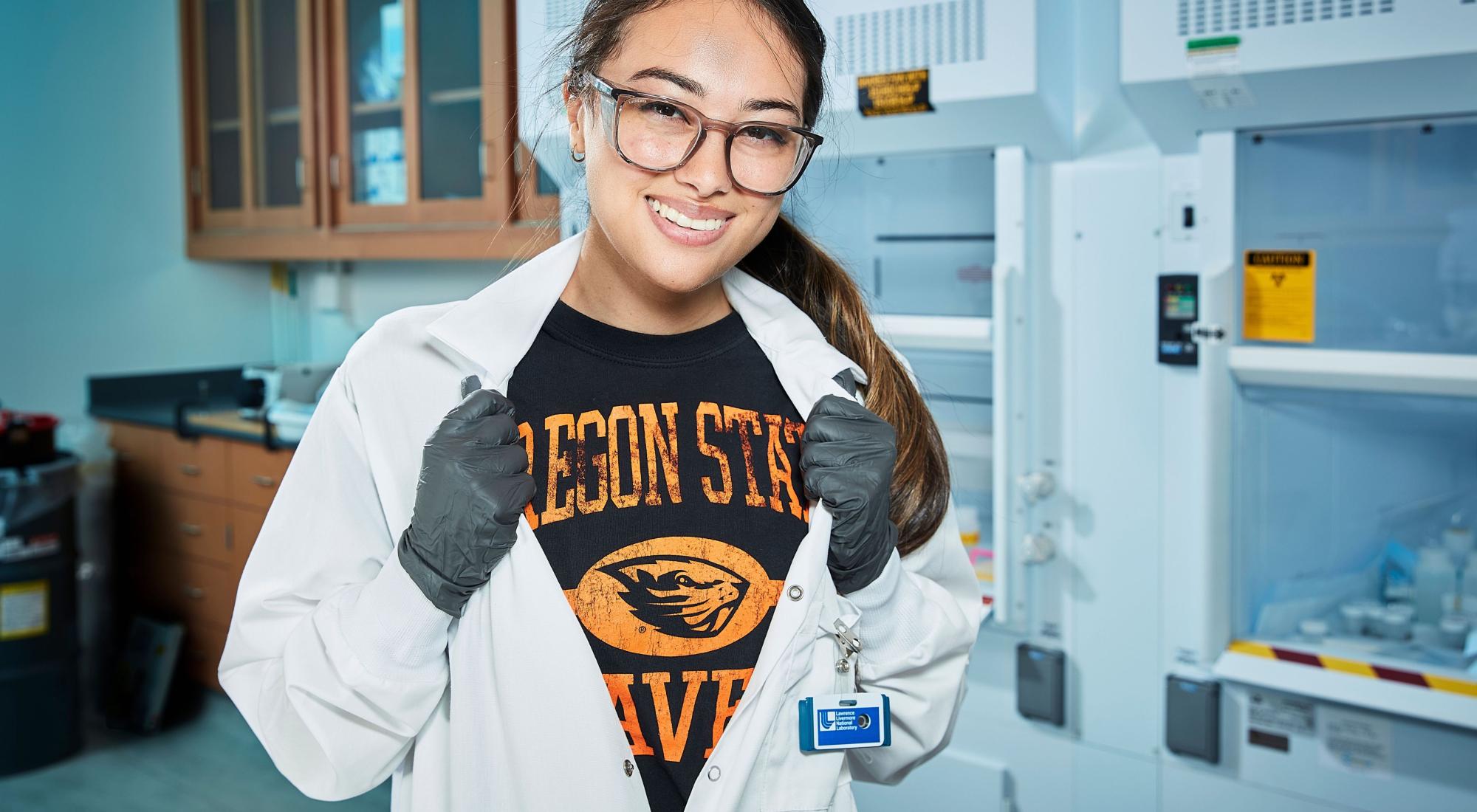 Graduate student traverses the frontier of radioactive metal research ...